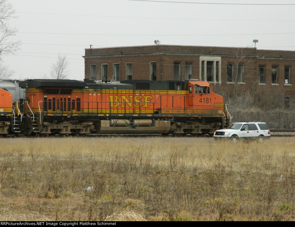 BNSF 4181